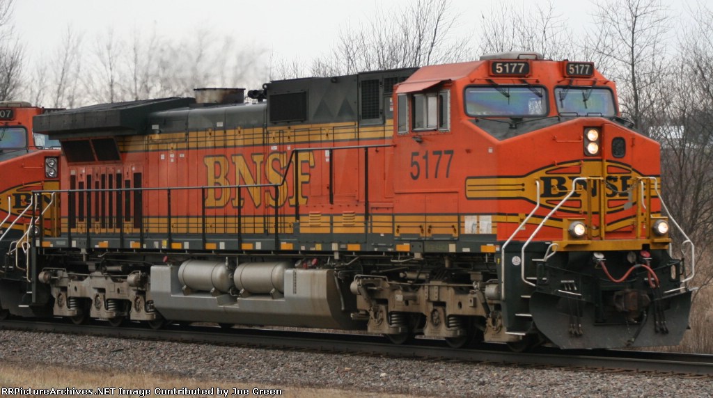 BNSF 5177